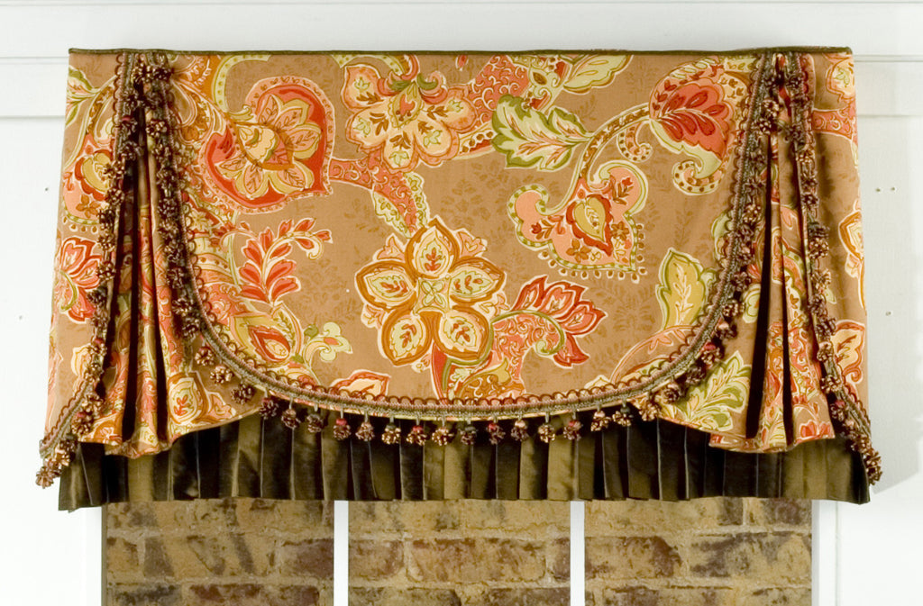 Madelyn Valance by Pate Meadows Number 1 Valance Pattern for 2018